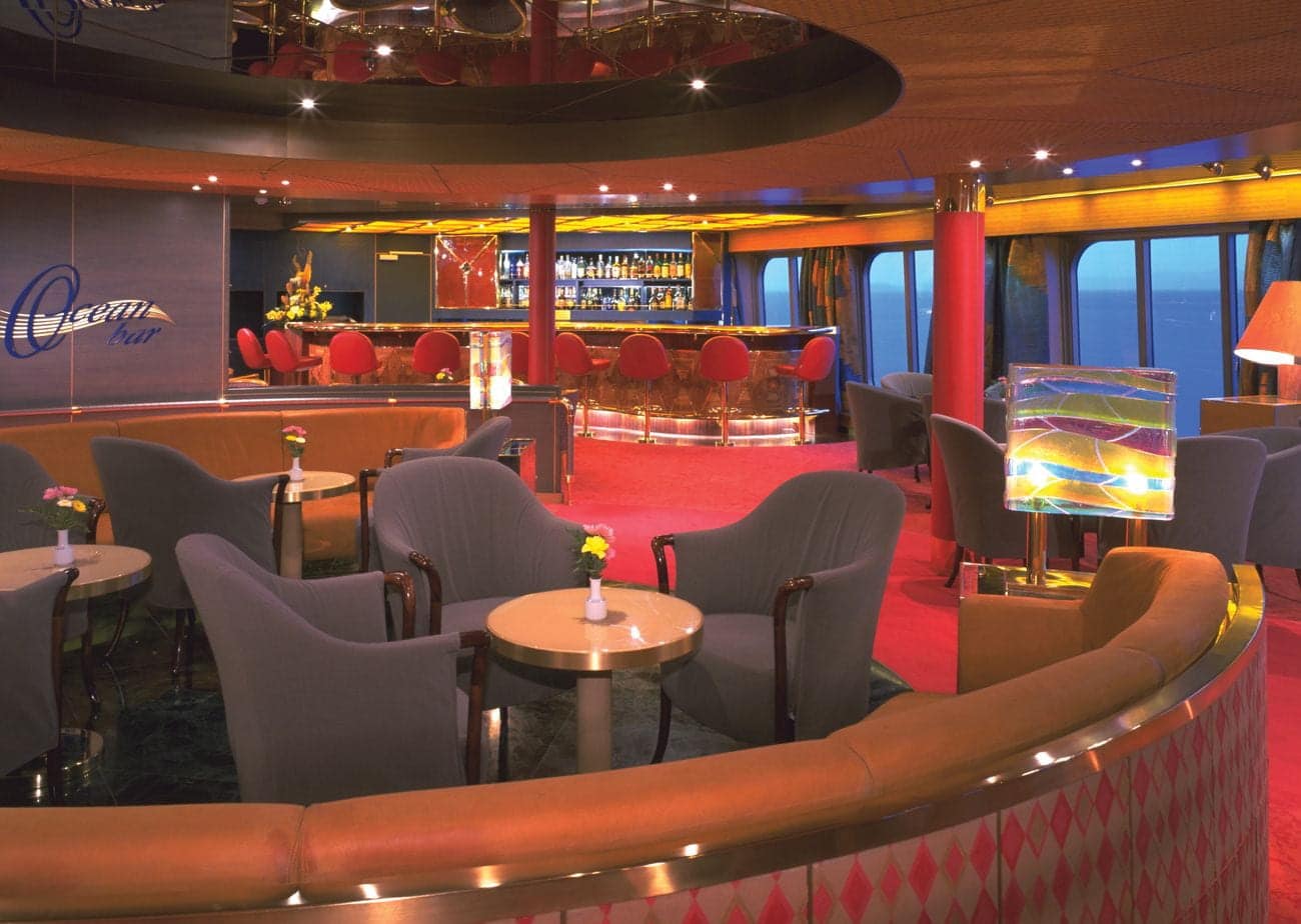 Zaandam Cruises 2026 – 2027: Prices, Sailing Dates & Itineraries